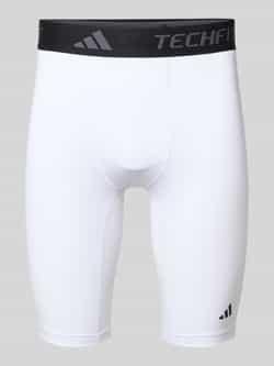 adidas Slim Fit Base Shorts mit Logo-Print