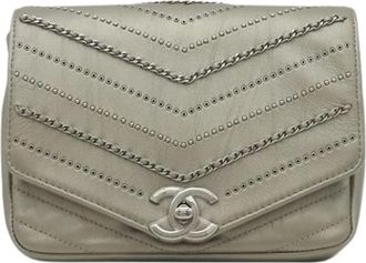 Chanel Sac bandouli&egrave;re matelass&eacute; vintage doccasion - Femme - Pre-owned - Gris - Taille: ONE Size
