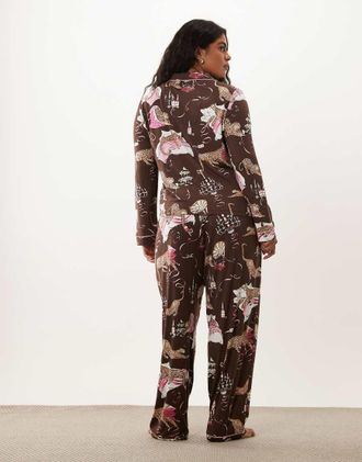 Chelsea Peers Curve ensemble de pyjama boutonn&eacute; &agrave; imprim&eacute; l&eacute;opard neutre-Multi