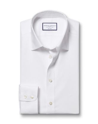 CHARLES TYRWHITT B&uuml;gelfreies Popeline-Hemd mit stretch - Wei&szlig; Knopfmanschette