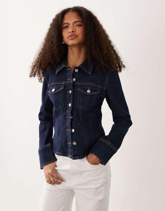 Calvin Klein Jeans chemise trucker en denim structur&eacute;e classique d&eacute;lavage bleu indigo