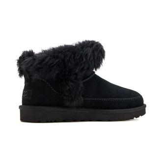 UGG Classic Ultra Mini Chalet Boots - - Shoes - Damen - Schwarzk - 36 EU