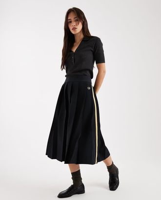 Fred Perry Jupe mi-longue de tennis densemble pliss&eacute;e &agrave; bande et logo - Noir