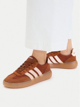 adidas Sneakers Barreda Decode IH1443 Braun