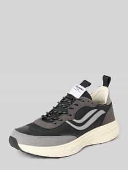 Genesis Sneaker mit Logo-Stitching Modell Hike