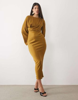 Asos robe longue drap&eacute;e &agrave; manches &eacute;vas&eacute;es modeste jaune moutarde-Marron