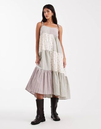 Daisy Street Robe longue smock&eacute;e &agrave; enfiler avec volants et imprim&eacute; pique-nique-Multicolore