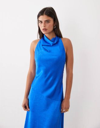 Asos robe midaxi &agrave; col b&eacute;nitier et dos nu en bleu cobalt