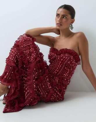 Asos robe longue bandeau orn&eacute;e de pierres avec ourlet festonn&eacute;, bordeaux-Rouge