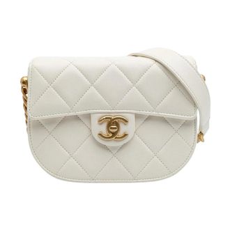 Chanel Pre-owned CC Quilted Lambskin Round Moon Messenger Flap - - Pre-owned - Damen - Wei&szlig; - ONE SIZE
