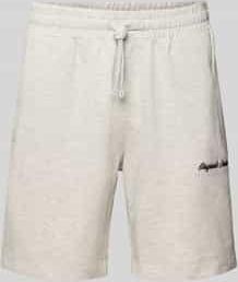 Jack & Jones Shorts mit Label-Stitching Modell KARL