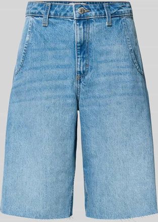Topshop Straight Fit Shorts in Denim-Optik Modell Joa