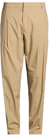 .., beaucoup BAS - Pantalons sur YOOX.COM