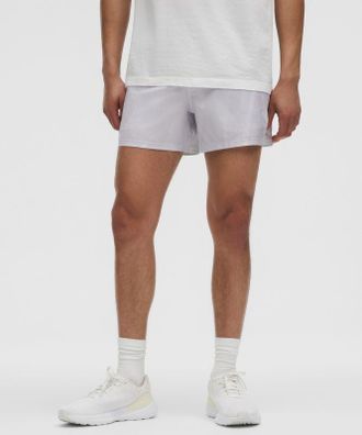 lululemon Pace Breaker Shorts ohne Liner für Männer - 13 cm - Größe 2XL in Speedwave Light Multi