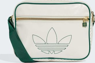 adidas Originals Airliner - Tasche in Wollwei&szlig; / College-Gr&uuml;n