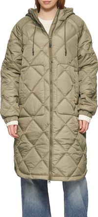 QS by s.Oliver Steppmantel