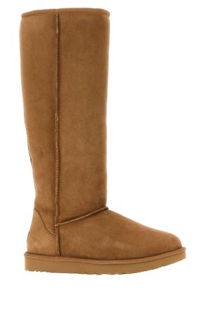 UGG Classic Boots - Brown