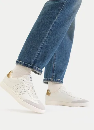 A|X Armani Exchange Sneakers XW002791 AF26936 MZ128 &Eacute;cru