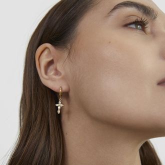 Tamaris Ohrring - Creole aus Edelstahl mit Kreuz-Anh&auml;nger - IP Gold - 1,2 cm - Klappverschluss - wasserfest & hautfreundlich