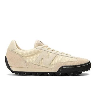 New Balance Unisexe ALD X NEW BALANCE GATOR RUN HAIRY SUEDE en Beige, Su&egrave;de/Mesh, Taille 39.5