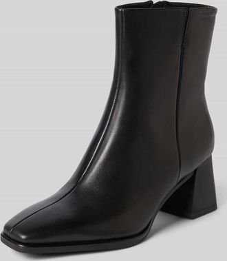 Tamaris Stiefelette aus Rindsnappa mit Blockabsatz