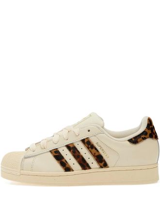 adidas baskets Superstar à imprimé léopard - Blanc
