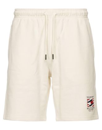 Tommy Hilfiger HOSEN & R&Ouml;CKE - Shorts & Bermudashorts auf YOOX.COM