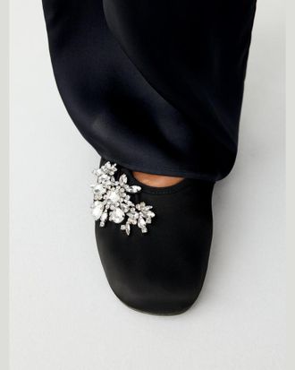 Arket Satinballerina Mit Glasperlen -Schwarz