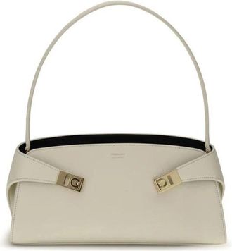 Ferragamo Gancini Lock Schultertasche - - Bags - Damen - Beige - ONE SIZE