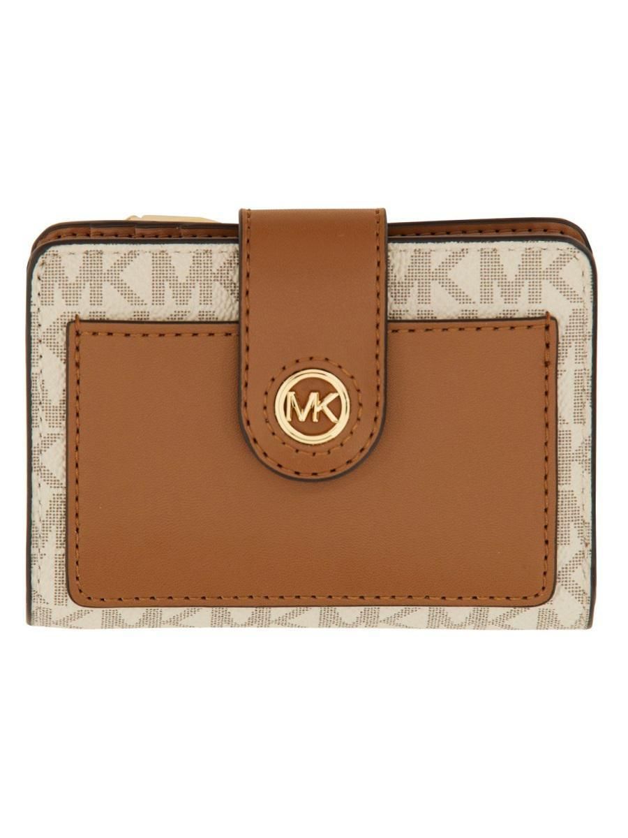 Women s Michael Kors Wallets Sale up to 49 Stylight