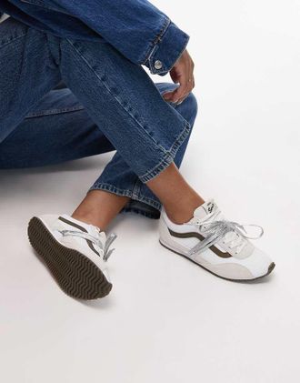 Vans Super Lowpro - Sneaker in Wei&szlig; und Gr&uuml;n