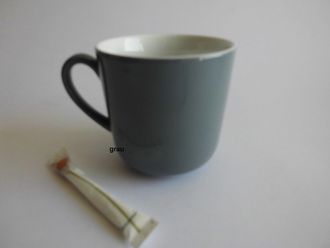 Dibbern SONDERAKTION Solid Color - Becher mit Henkel 0,32 l - grau - NEU