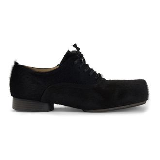 Uma Wang UMA Wang - Chaussures &agrave; lacets en poils de poney - Femme - Chaussures - Noir - Taille: 36 EU