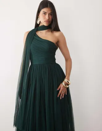 Lace & Beads robe longue en tulle &agrave; une &eacute;paule, col foulard, vert &eacute;meraude, demoiselle dhonneur