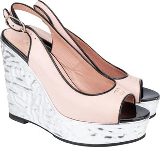 Chanel Sandalen - Chanel Pink Leather Wedge Sandals (36) - Gr. ONE_SIZE - in Gold - f&uuml;r Damen