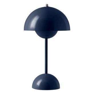 & Tradition Lampe &agrave; poser Flowerpot VP9, Verner Panton & Tradition