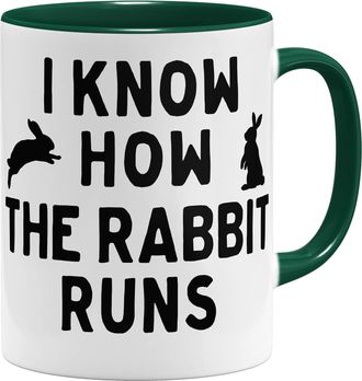 OM3 I know how the rabbit runs - Tasse mit Spruch Denglisch - Keramik Becher - 11oz 325ml - Beidseitig Bedruckt - Grün