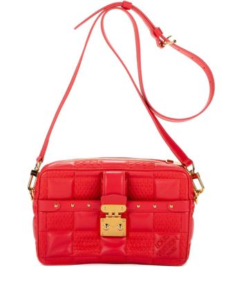 Louis Vuitton Gesteppte Schultertasche - Rot