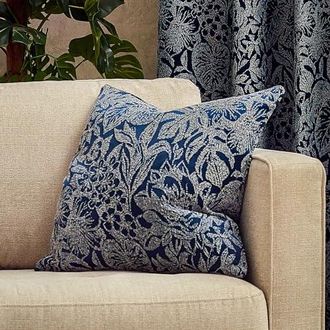 Wylder Nature Bali Botanical Jacquard Kissen mit Polyesterfüllung
