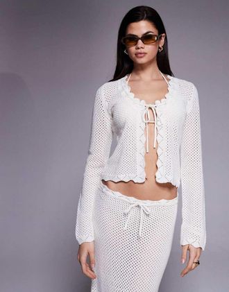 the frolic Exclusive - Lang&auml;rmliges Strand-Oberteil aus offenmaschigem H&auml;kelstoff mit hohem Baumwollanteil in Cremewei&szlig; mit Muschelsaum, Schn&uuml;rung vorne und gete