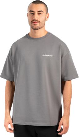 Smilodox T-Shirt Herren Tamio, Locker geschnittenes Oversize Shirt mit Auff&auml;lligem Backprint, Kurzarmshirt aus weichem Material und Klassischem Rundhalsausschn