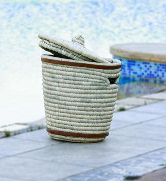 Maison Zoe Gro&szlig;er Korb mit Deckel D 45cm H50cm - Robust - Seegras - 100% Handmade - &ouml;kologisch und nachhaltig - W&auml;schekorb - Flechtkorb - Stroh