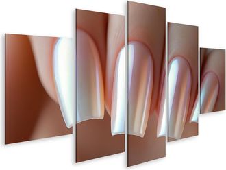 Islandburner Bild auf Leinwand Perfekt gepflegte glänzende Fingernägel Bilder Wandbilder Poster