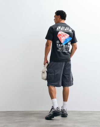 Obey T-Shirt mit kurzem &Auml;rmel und R&uuml;ckenprint in Vintage-Schwarz