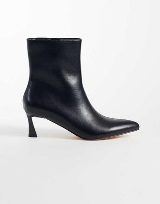 London Rebel Claudia bottines mi-hautes &agrave; petit talon en noir
