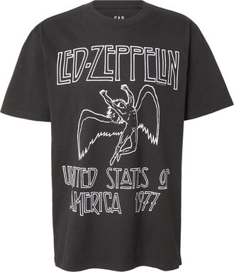 GAP T-Shirt