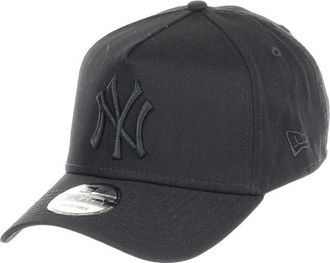 New Era New York Yankees MLB Black on Black 9Forty A-Frame Snapback Cap - One-Size