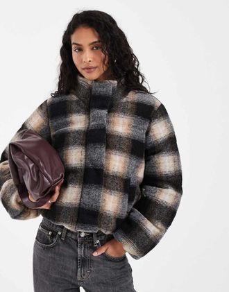Levi's Brynn Crop Borg karierte Pufferjacke in Braun-Gr&uuml;n
