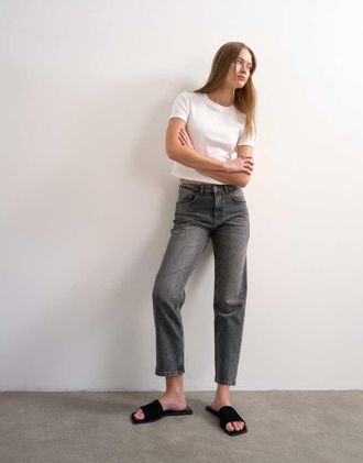 Topshop Orson jean droit taille mi-haute confort d&eacute;lav&eacute; gris-Noir