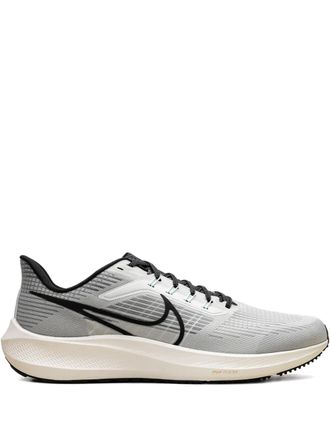 Nike Air Zoom Pegasus 39 Lauf-Sneakers - Grau
